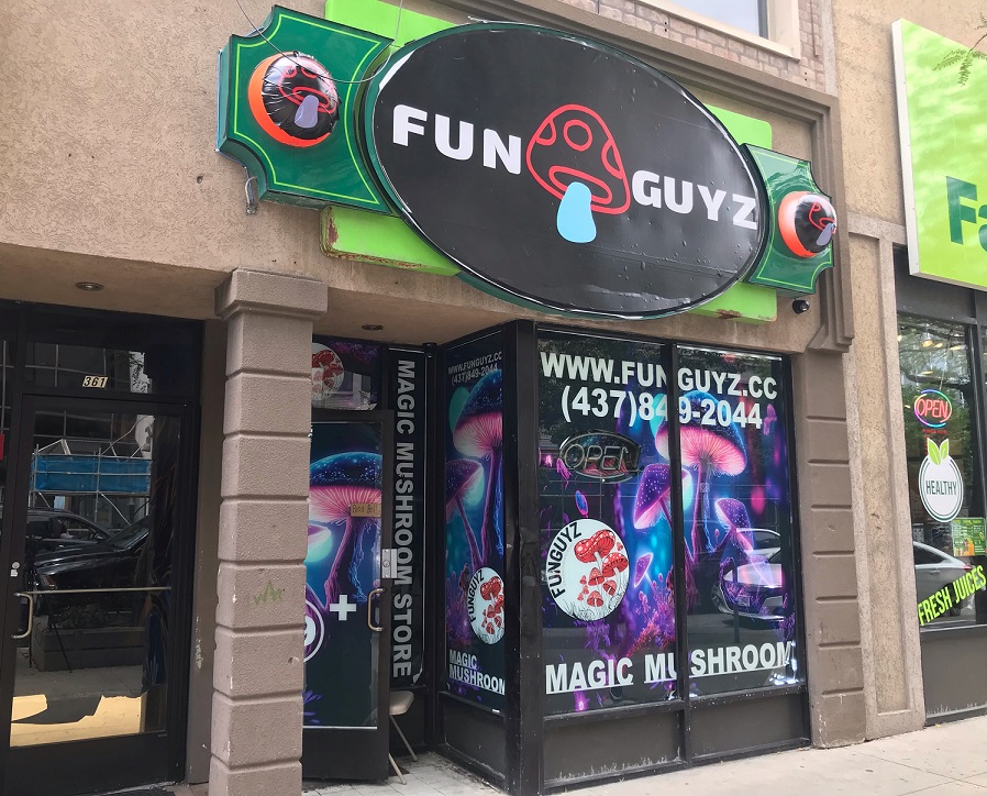 Police raid Fun Guyz in Chatham for third time; seize over $16k in magic mushrooms