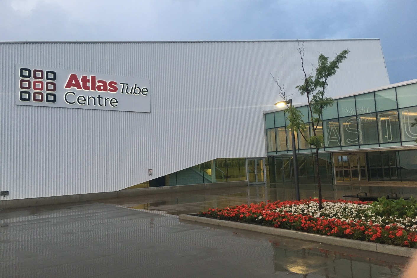 Space available for lease inside Lakeshores Atlas Tube Centre